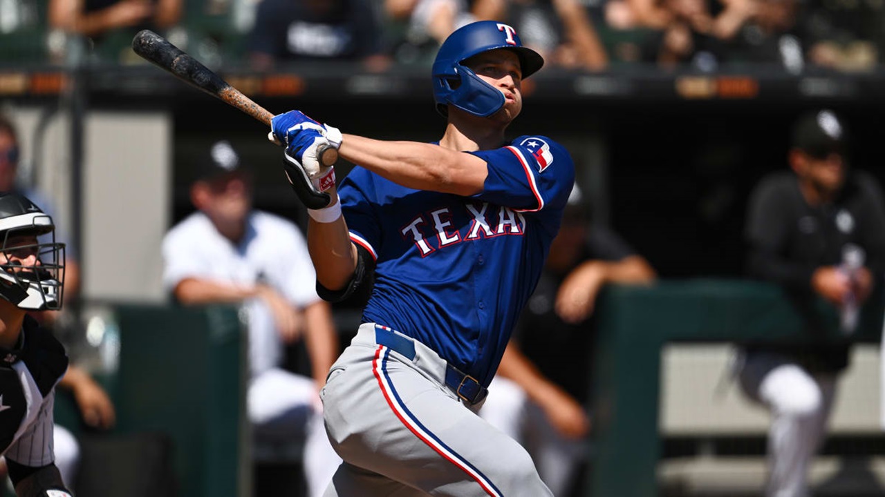 レンジャーズ・シーガー 左打ちの遊撃手では初の200本塁打を達成